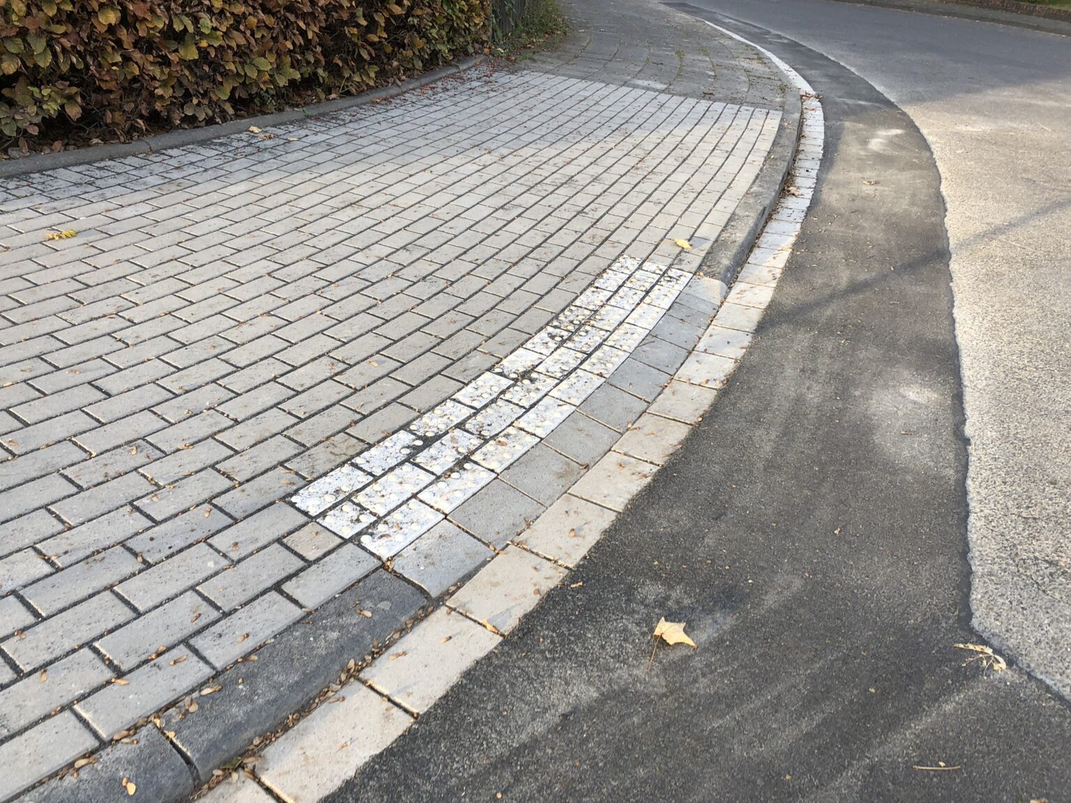 Bordsteinabsenkung - Grüne Sankt Augustin